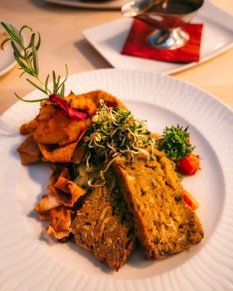 A Vegan Eating Guide to Garmisch-Partenkirchen in Germany: The Best ...