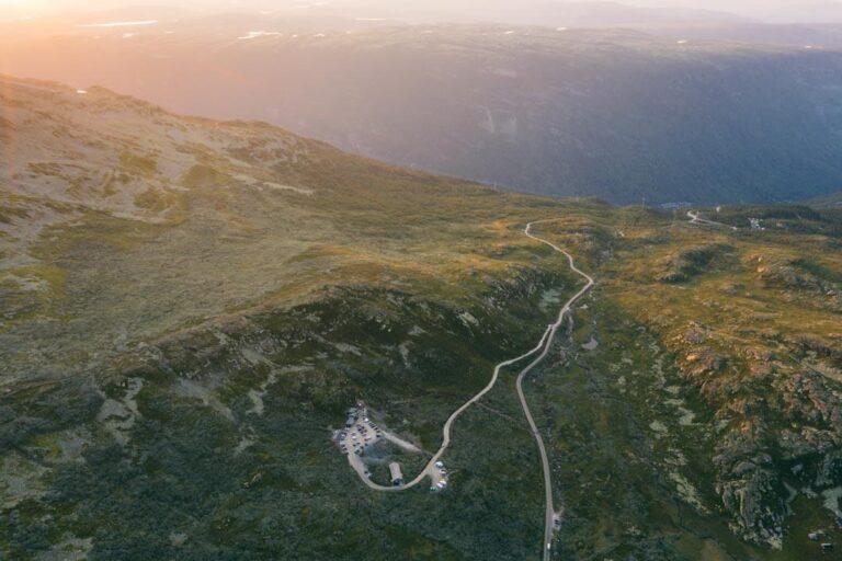 Gaustatoppen Hiking Guide: How to Visit & Routes to the Top - Northabroad