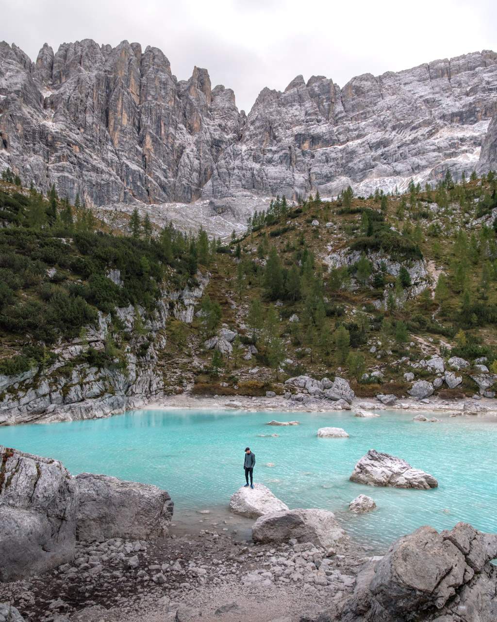 Lago di Sorapis: Hiking Guide to the Turquoise Lake in the Dolomites ...