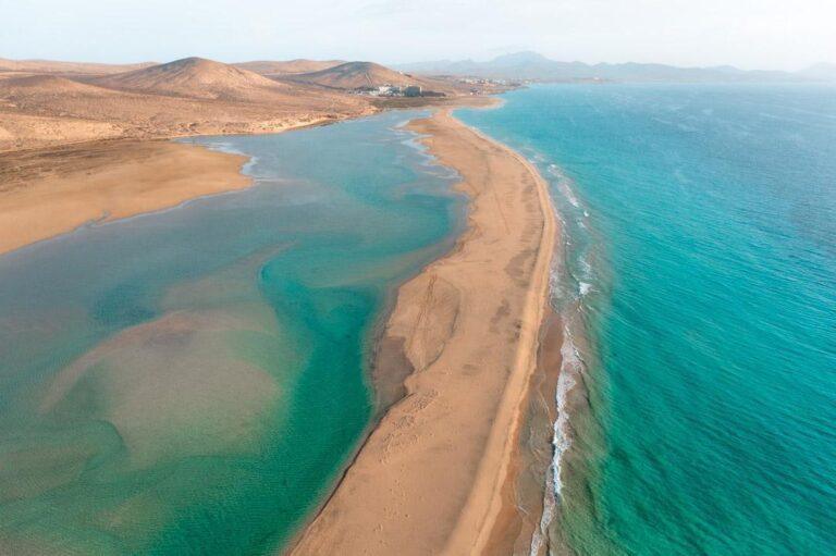 Sotavento Beach in Fuerteventura: A Travel Guide To Visit the Beautiful ...