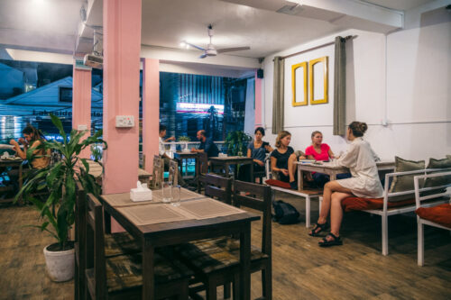 A Vegan Eating Guide to Pokhara, Nepal: The Best Restaurants & Cafés ...