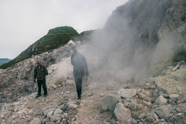Sibayak Volcano Sunrise Trekking Guide: How to Hike With (And Without ...