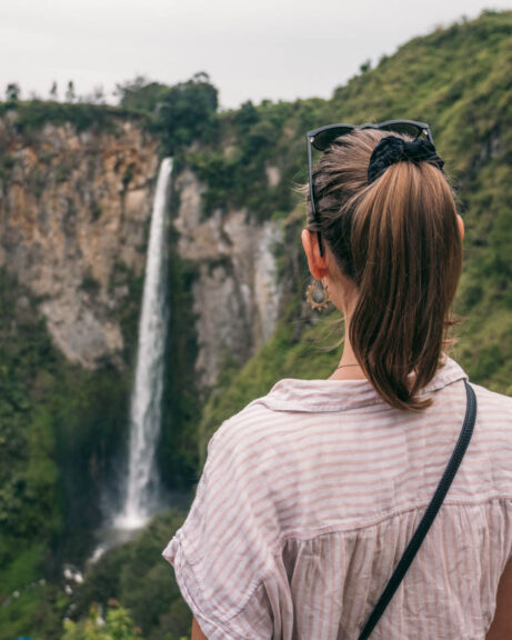 Sipiso Piso Waterfall Travel Guide: How to Visit & What To Expect ...